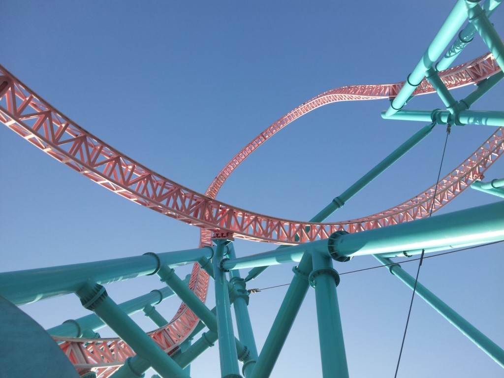 The 5 Best Coaster Color Schemes in California - Coaster Kings