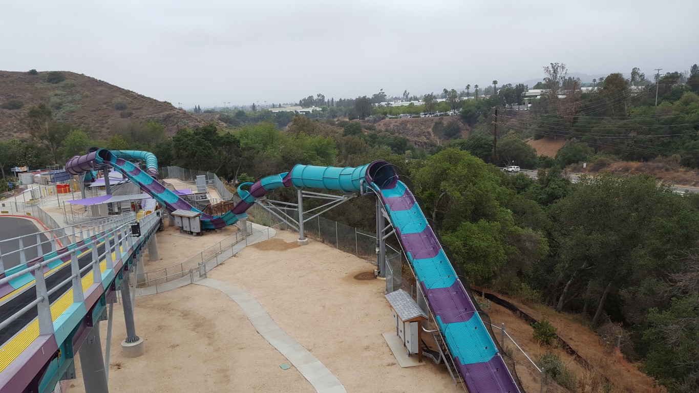 Raging Waters Los Angeles - Coaster Kings