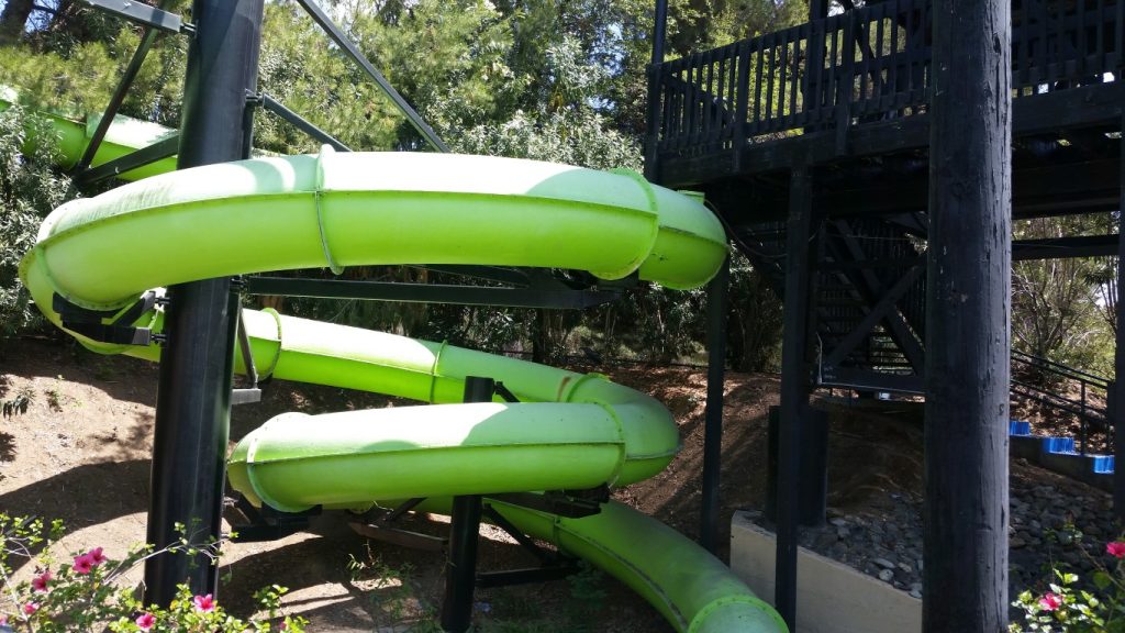 Raging Waters Los Angeles - Coaster Kings