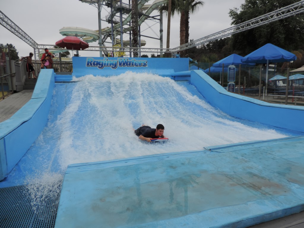 Raging Waters Los Angeles - Coaster Kings