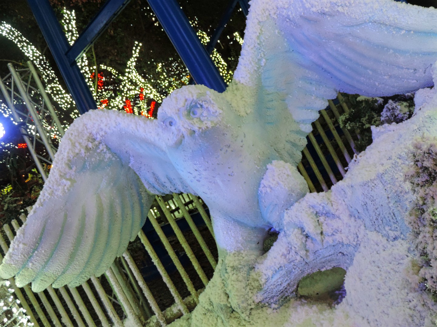 Holiday in the Park Opens at Six Flags Magic Mountain - 2016 - Coaster ...