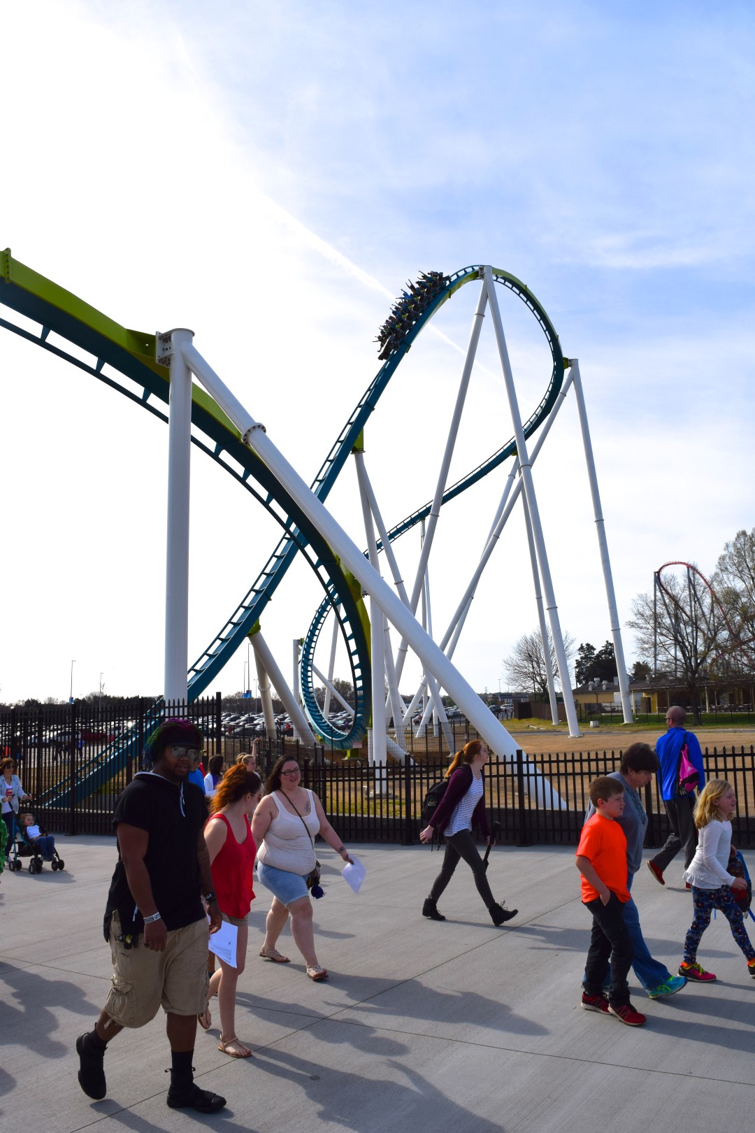 From Southwest to Southeast: Carowinds! - Coaster Kings