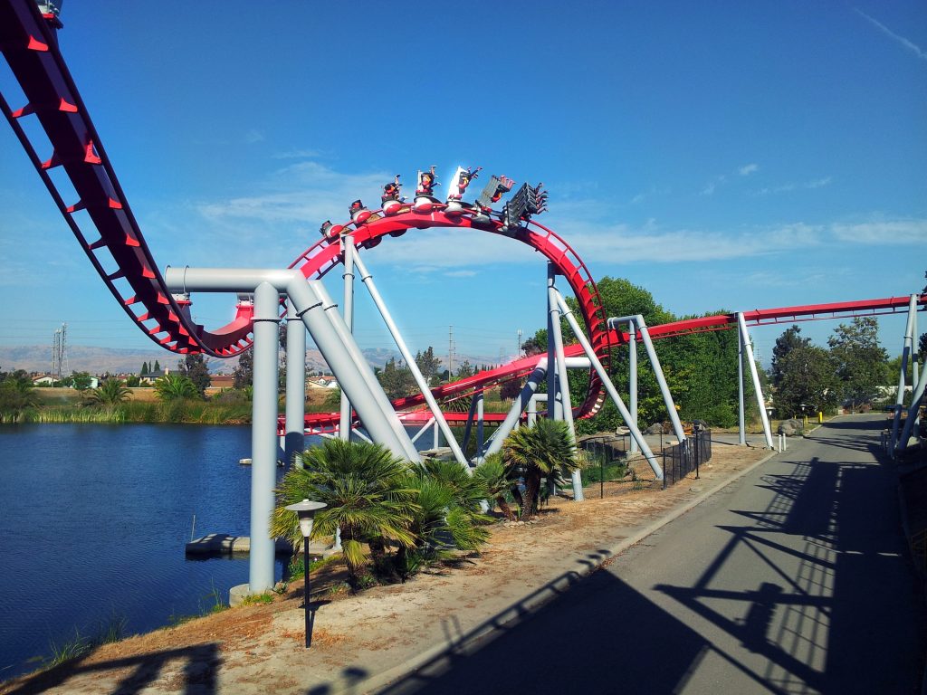 The 5 Best Coaster Finales in California - Coaster Kings