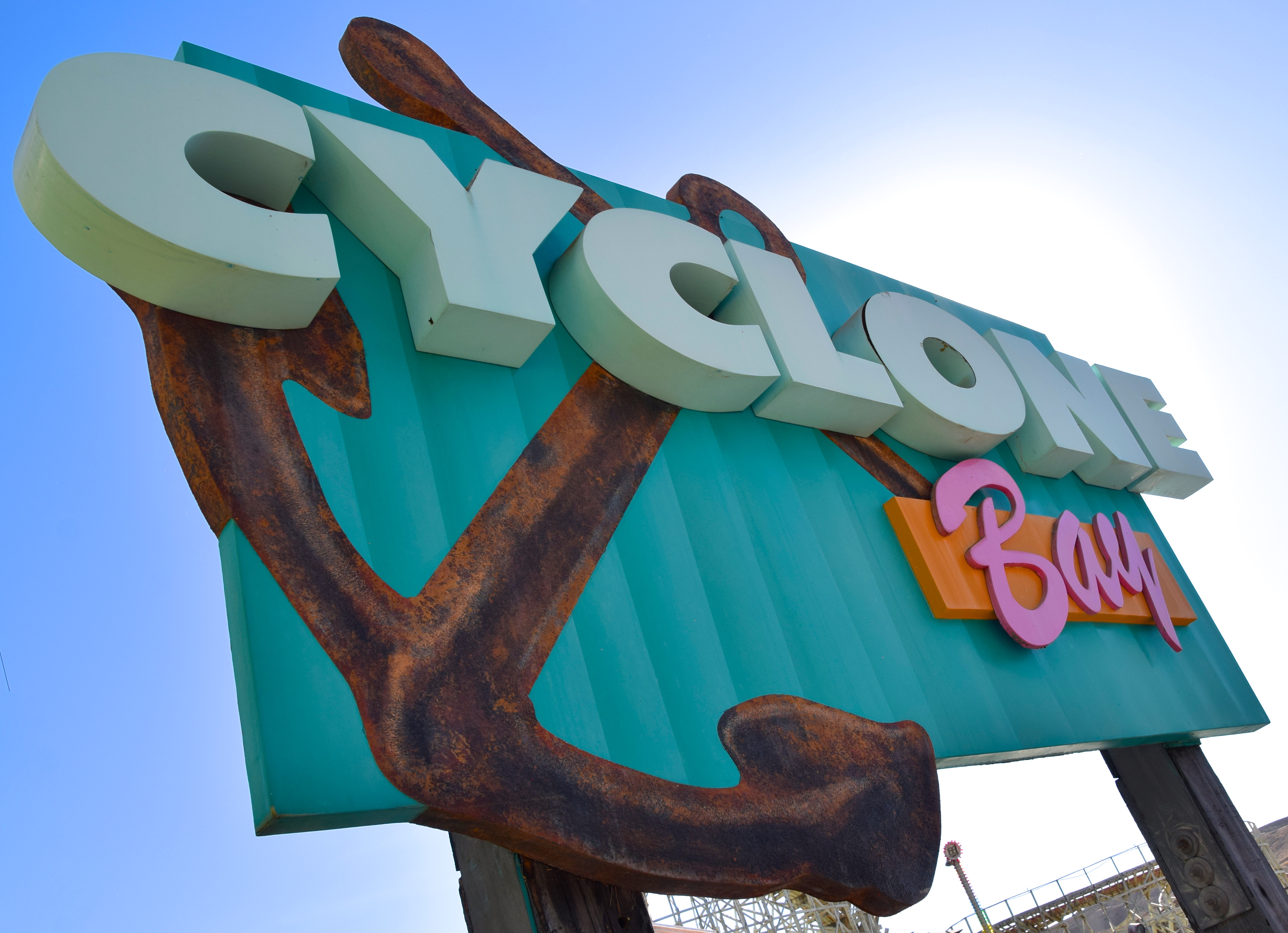 Six Flags Magic Mountain Update – July 21, 2018 - Coaster Kings