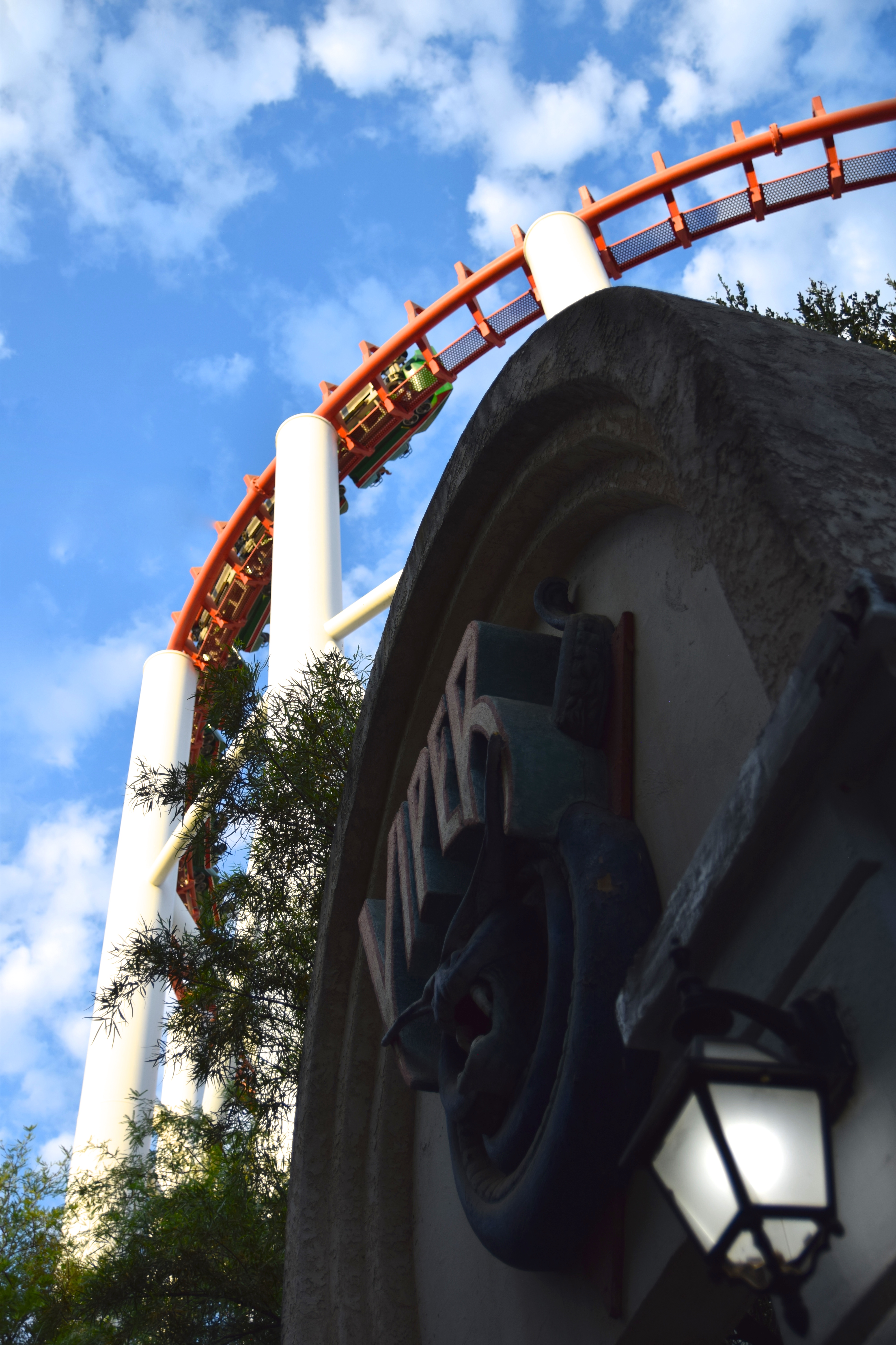 Six Flags Magic Mountain Update – July 31, 2018 - Coaster Kings