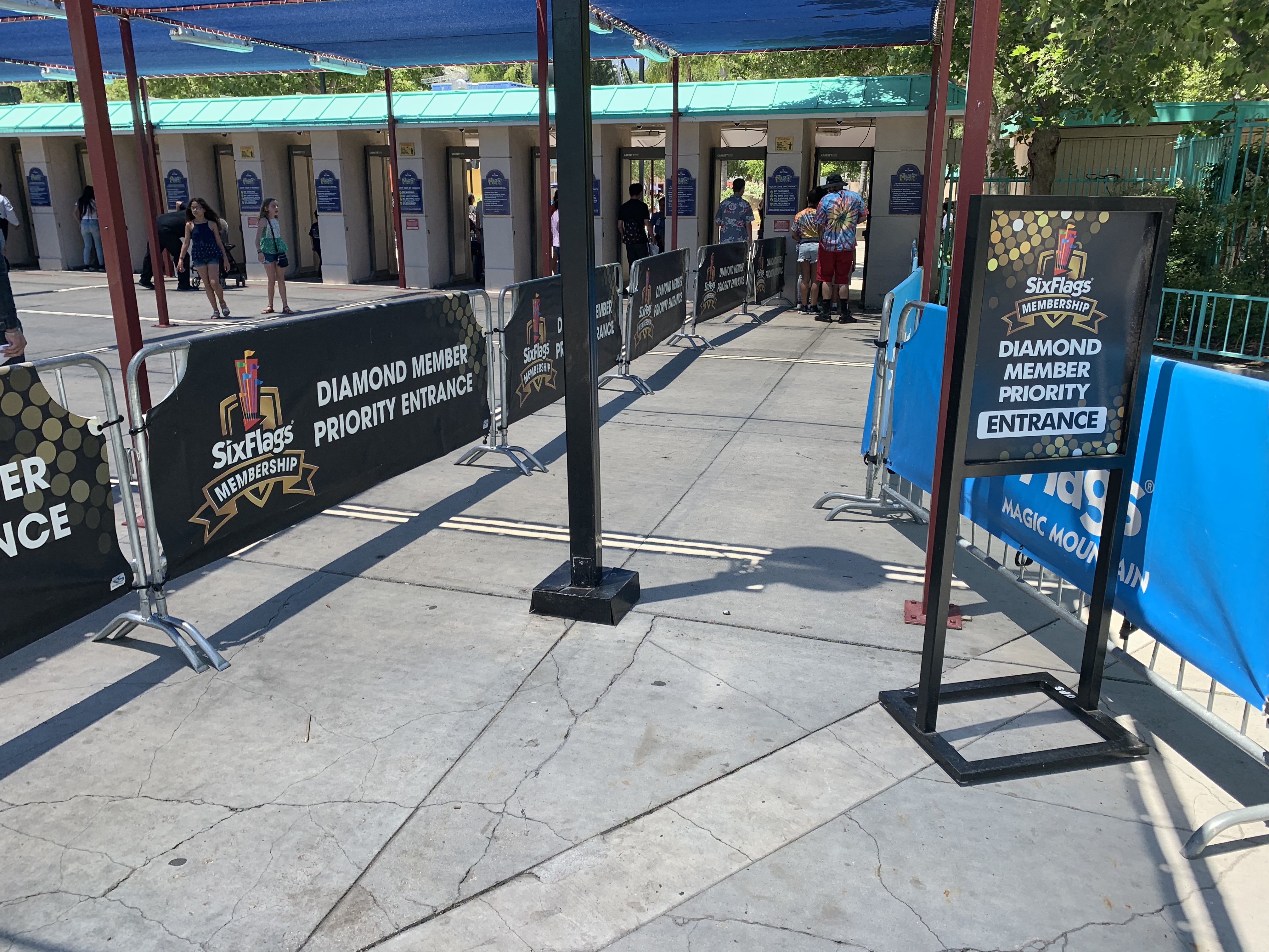 Six Flags Amusement Park Security