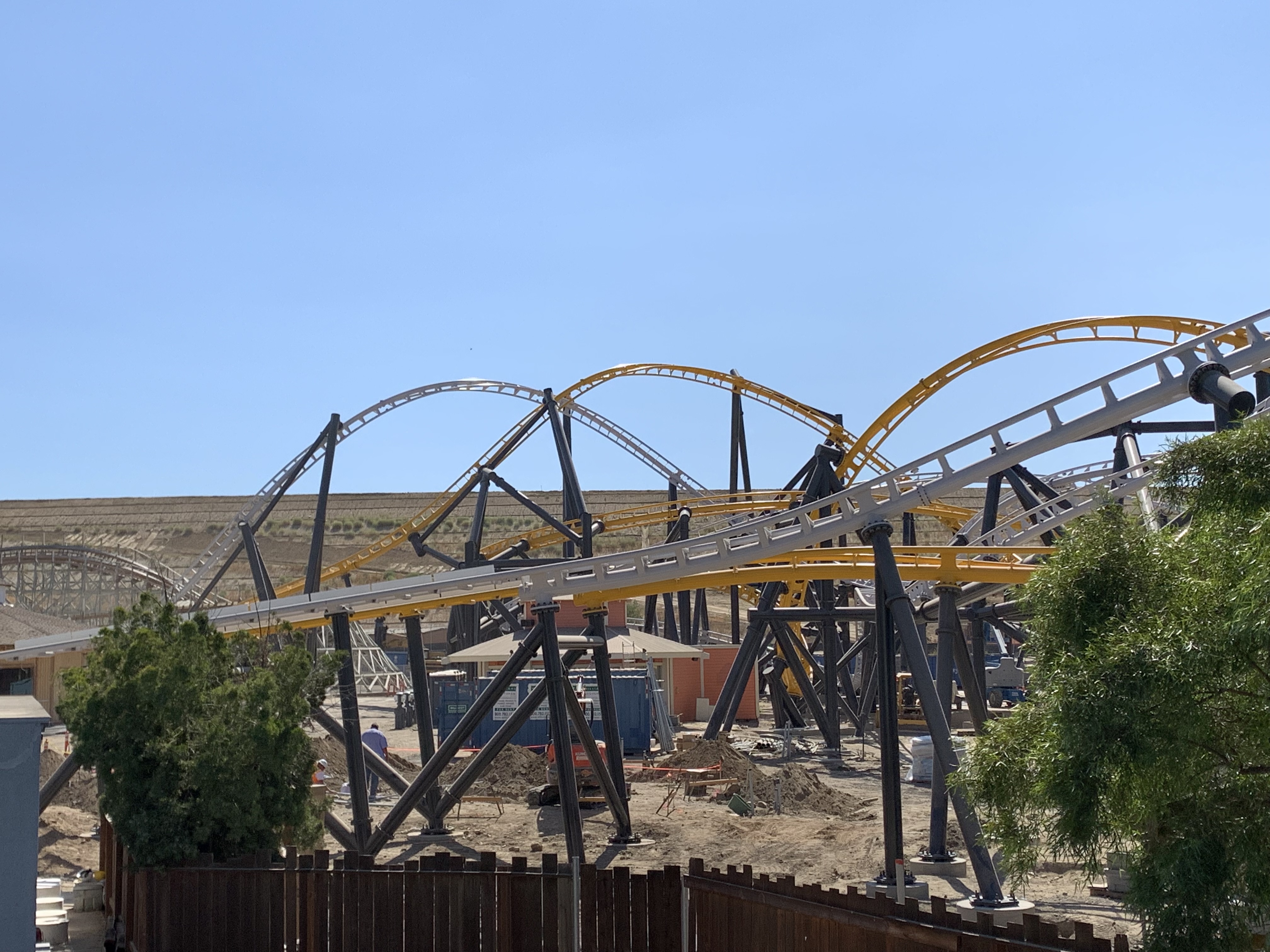 Six Flags Magic Mountain Update - September 6, 2019 - Coaster Kings