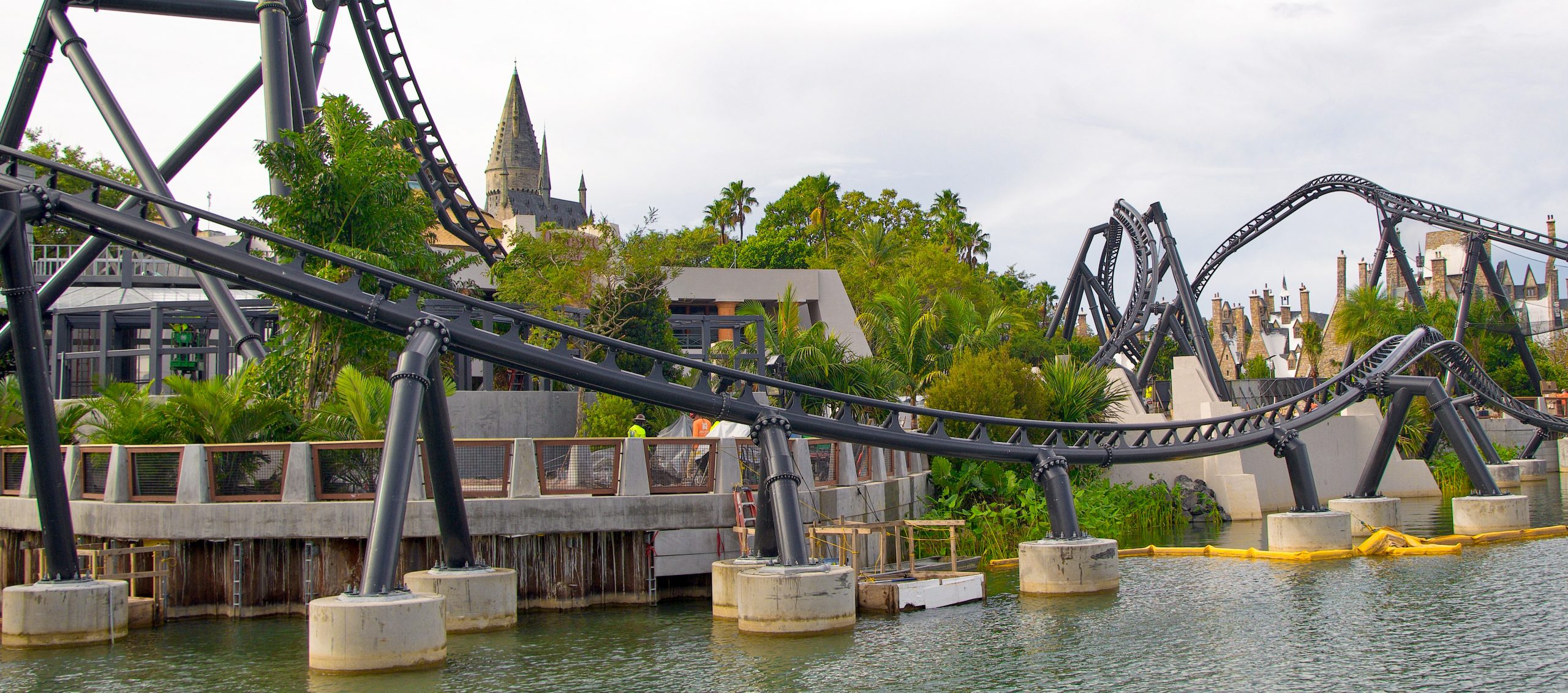 Universal's Islands of Adventure & VelociCoaster Update - November 10 ...