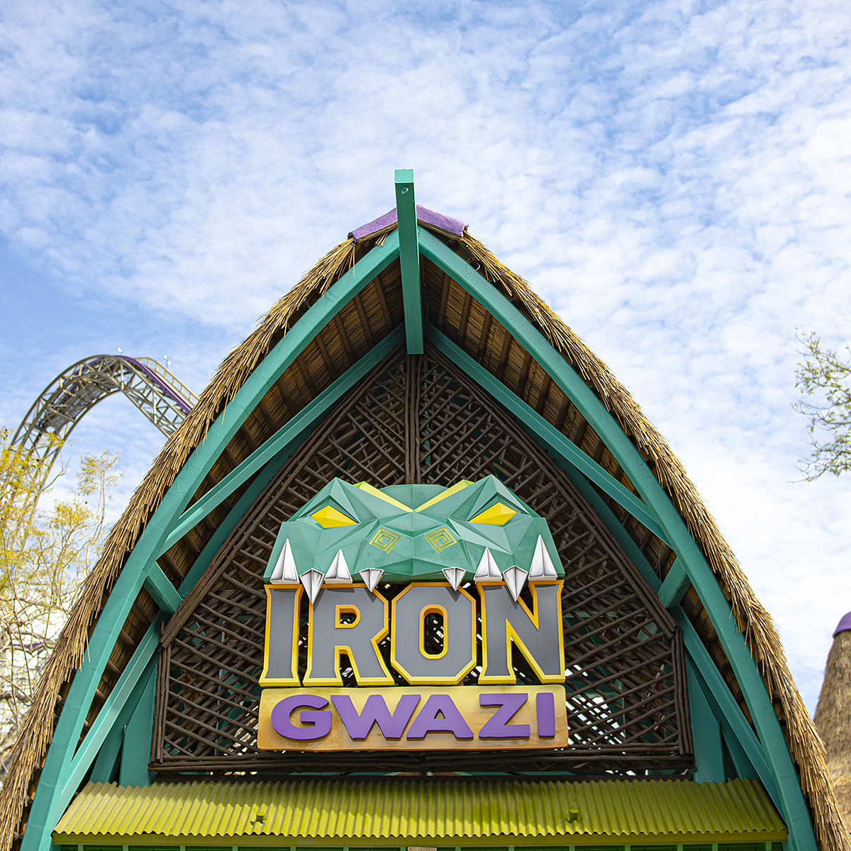 Iron Gwazi Construction Update - Early March 2020 - Coaster Kings