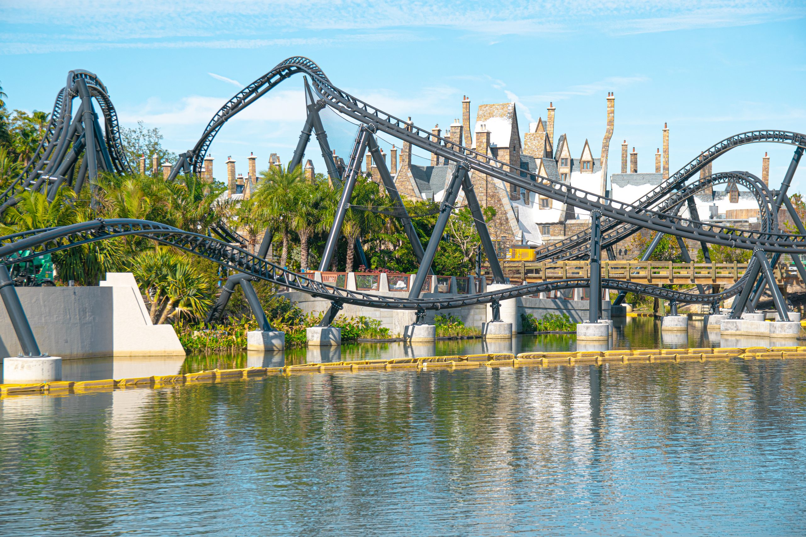 Jurassic World: VelociCoaster Update and Testing Footage - Early ...