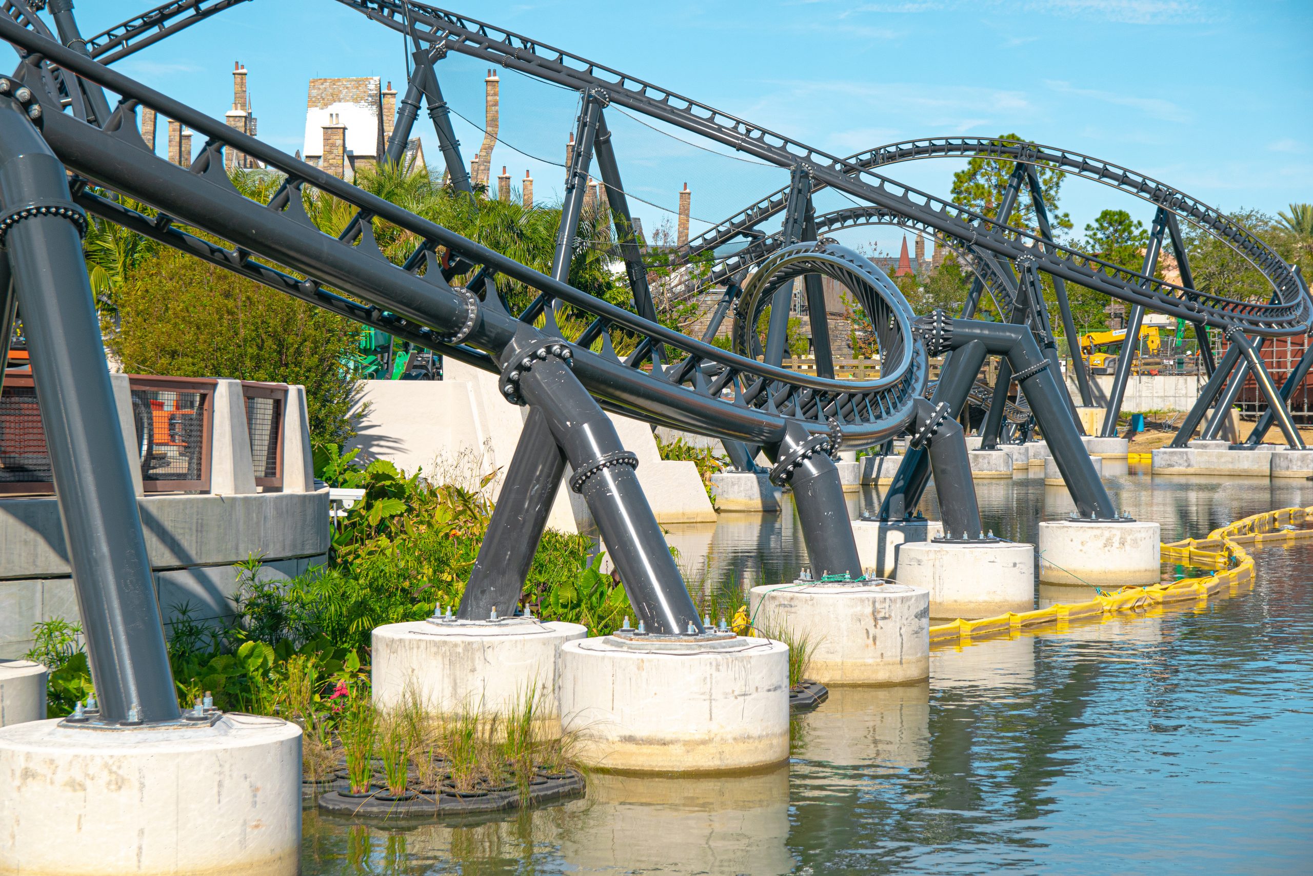 Jurassic World: VelociCoaster Update and Testing Footage - Early ...