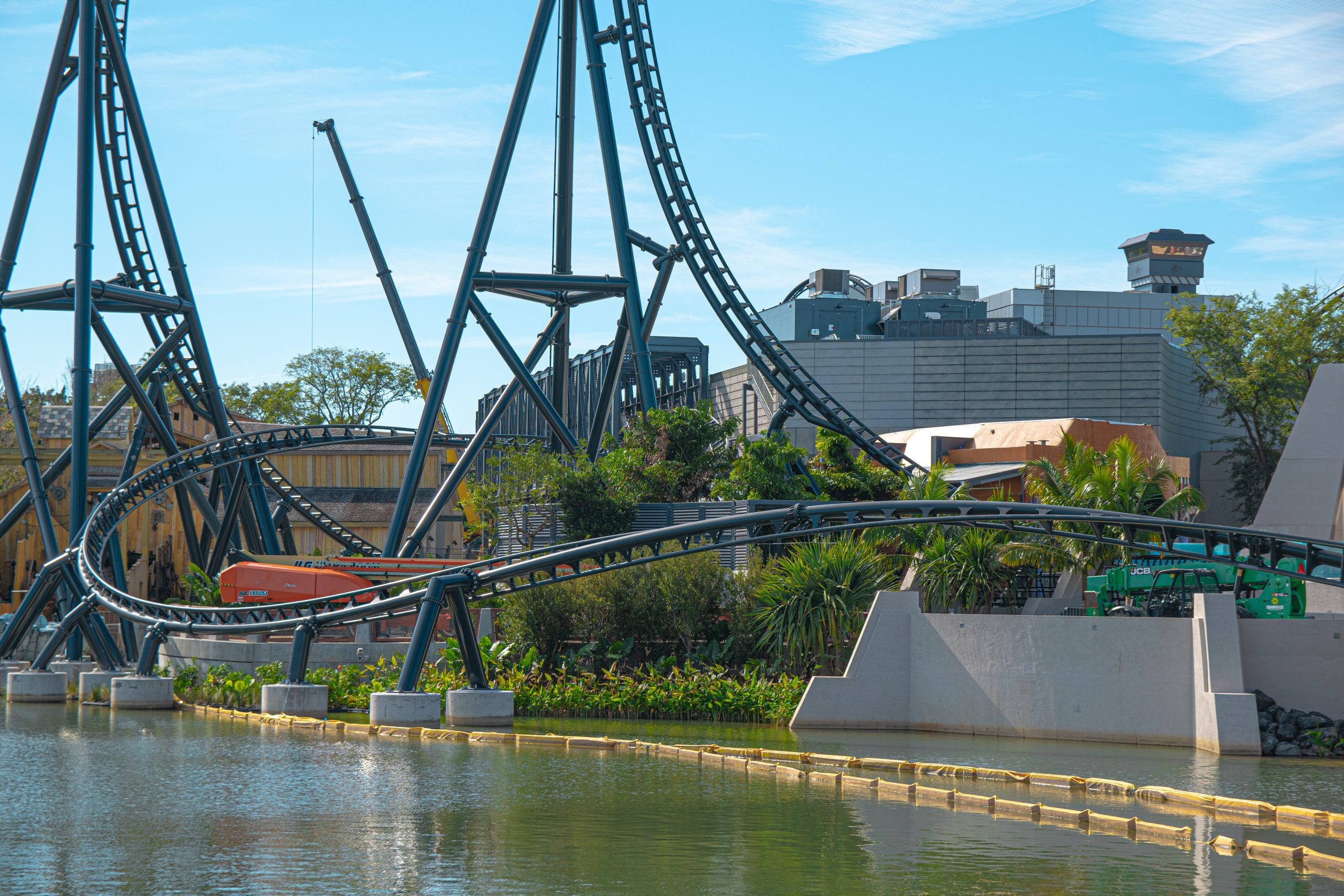 Jurassic World: VelociCoaster Update and Testing Footage - Early ...