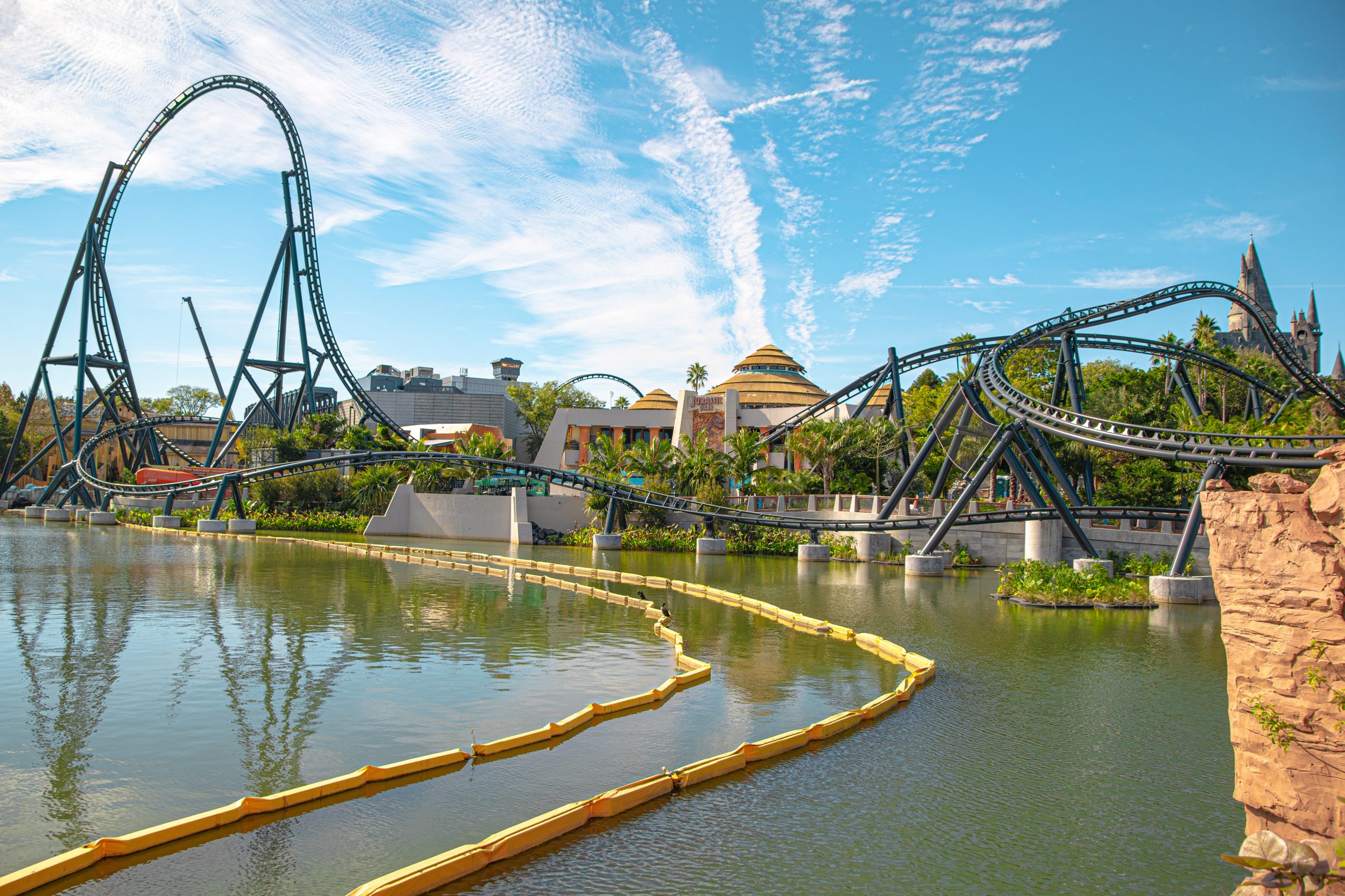 Jurassic World: VelociCoaster Update and Testing Footage - Early ...