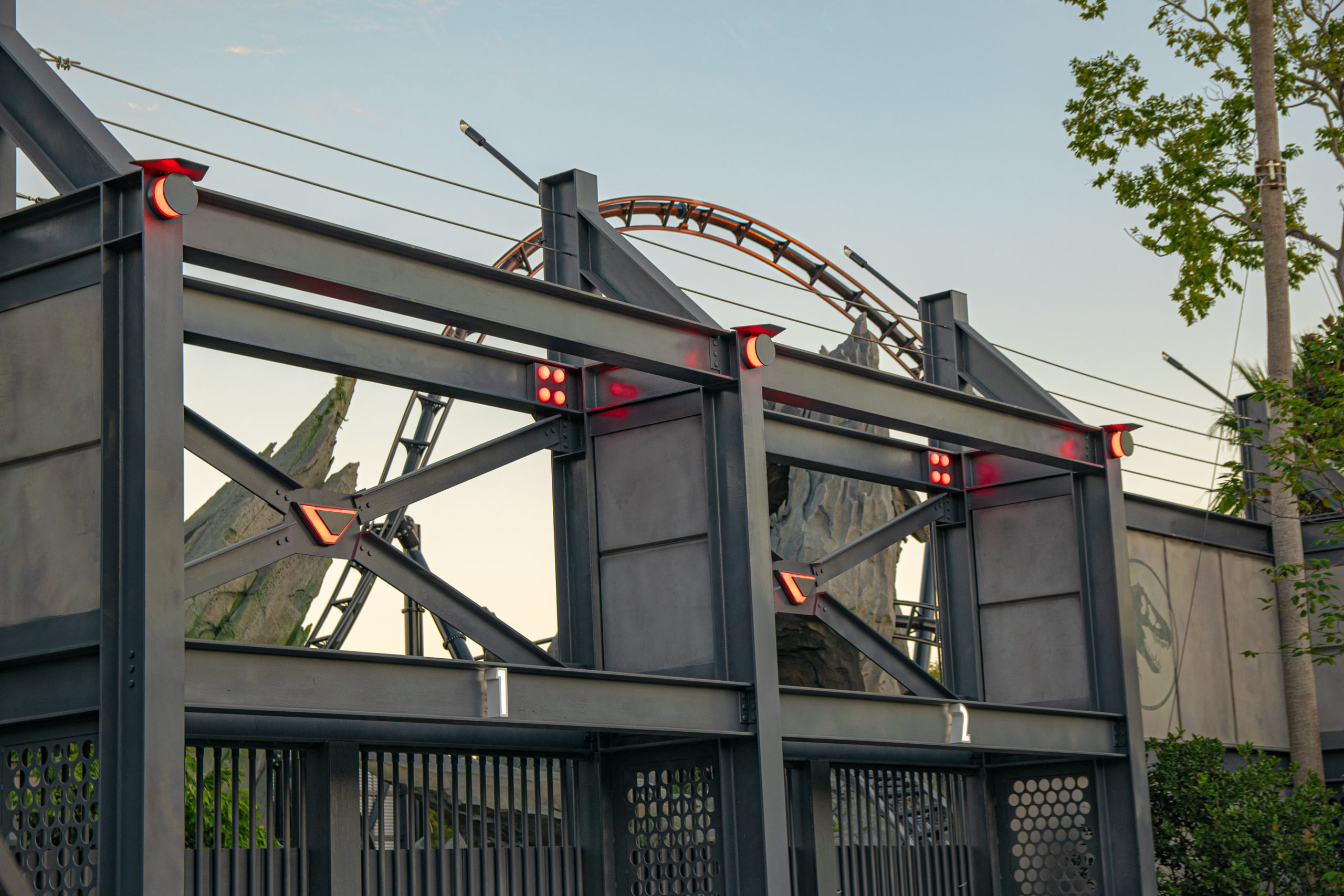 Jurassic World: VelociCoaster Update and Testing Footage - Early ...