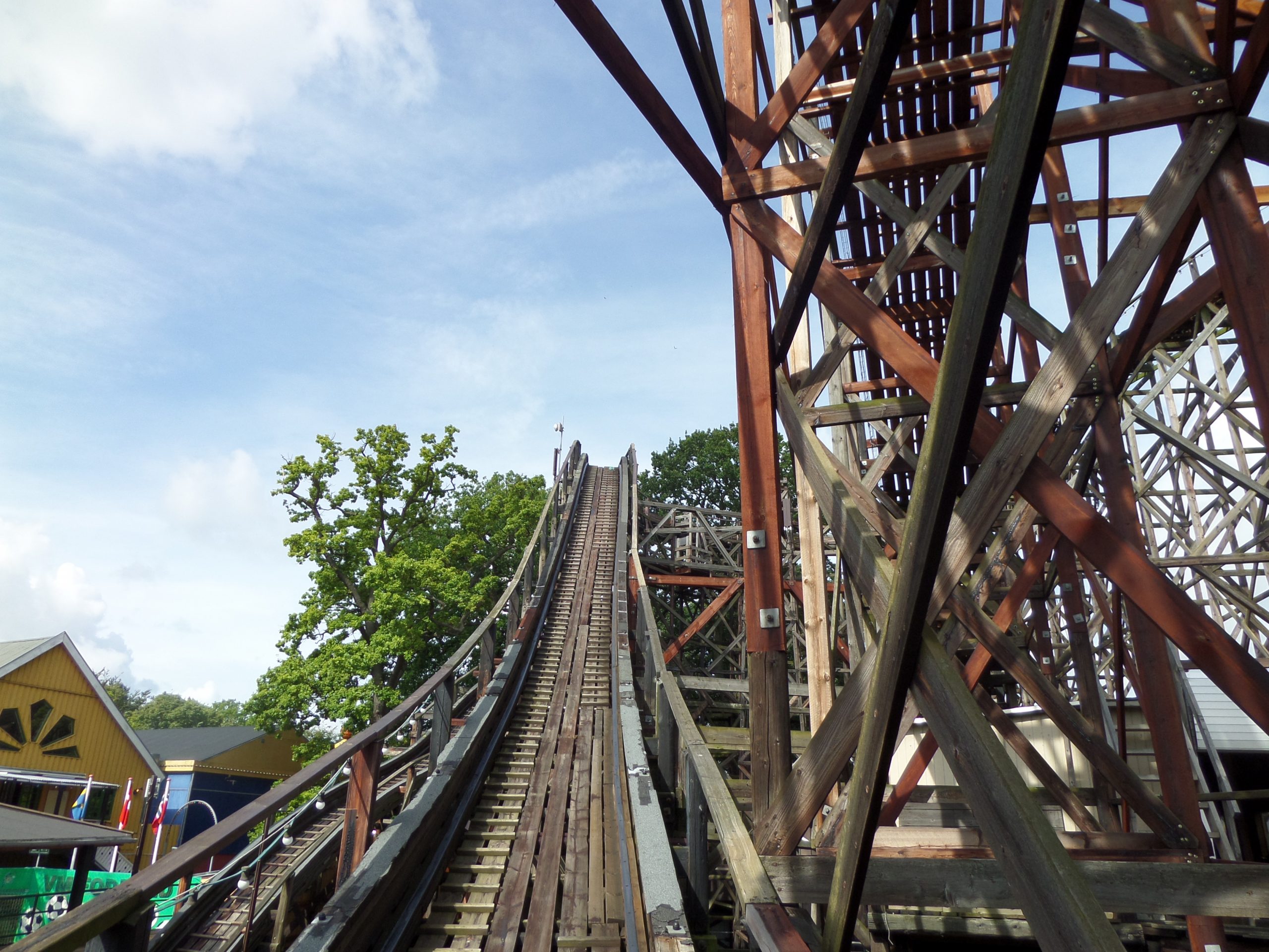 A Look at the Oldest Rollercoasters in Europe - Coaster Kings