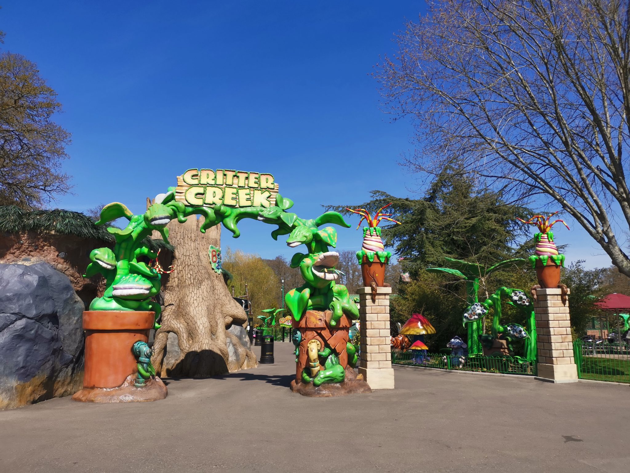 Paultons Park, UK - Park Visit April 2021 - Coaster Kings