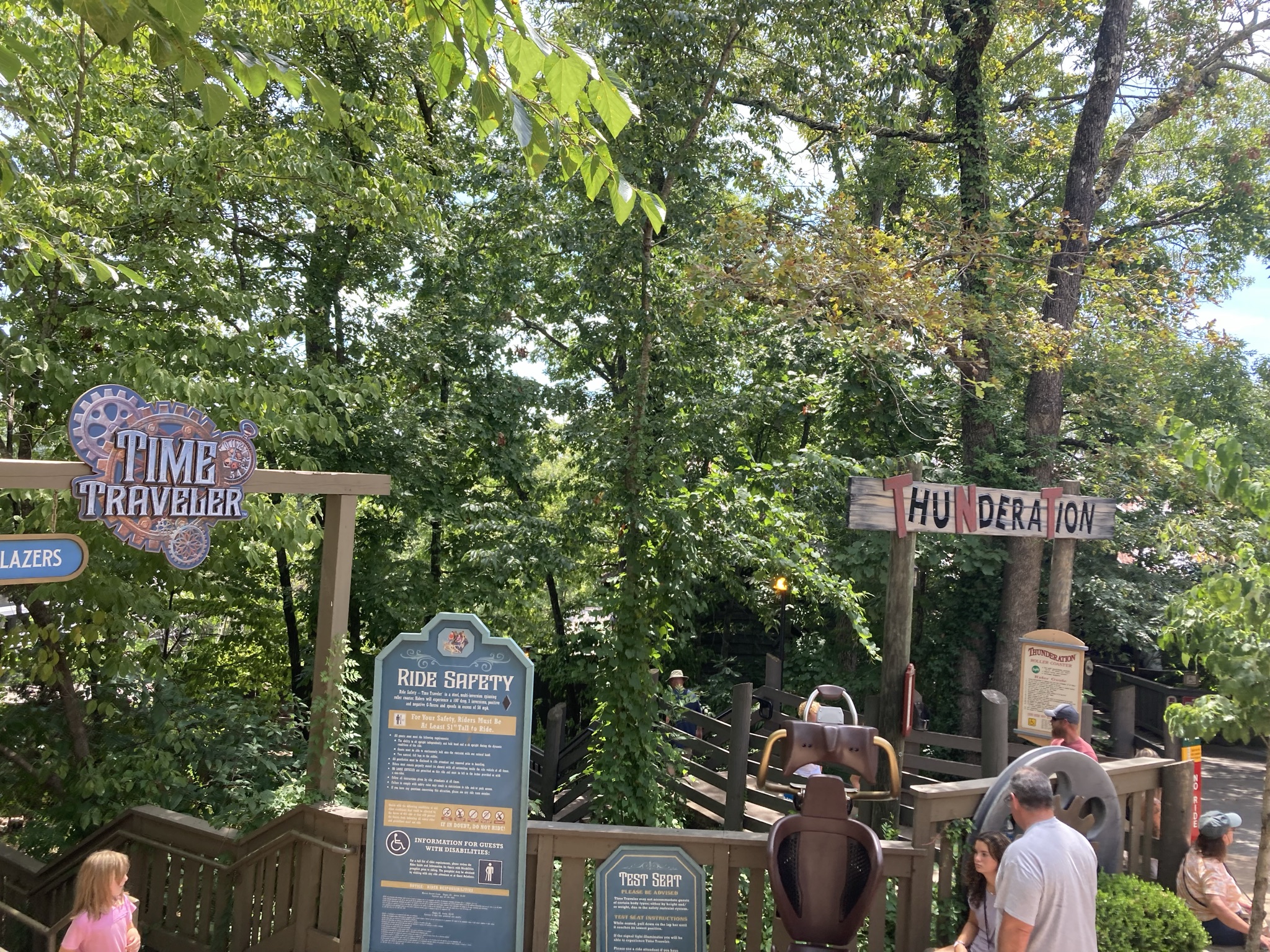 The Missouri Triangle: Part 1 - Silver Dollar City - Coaster Kings
